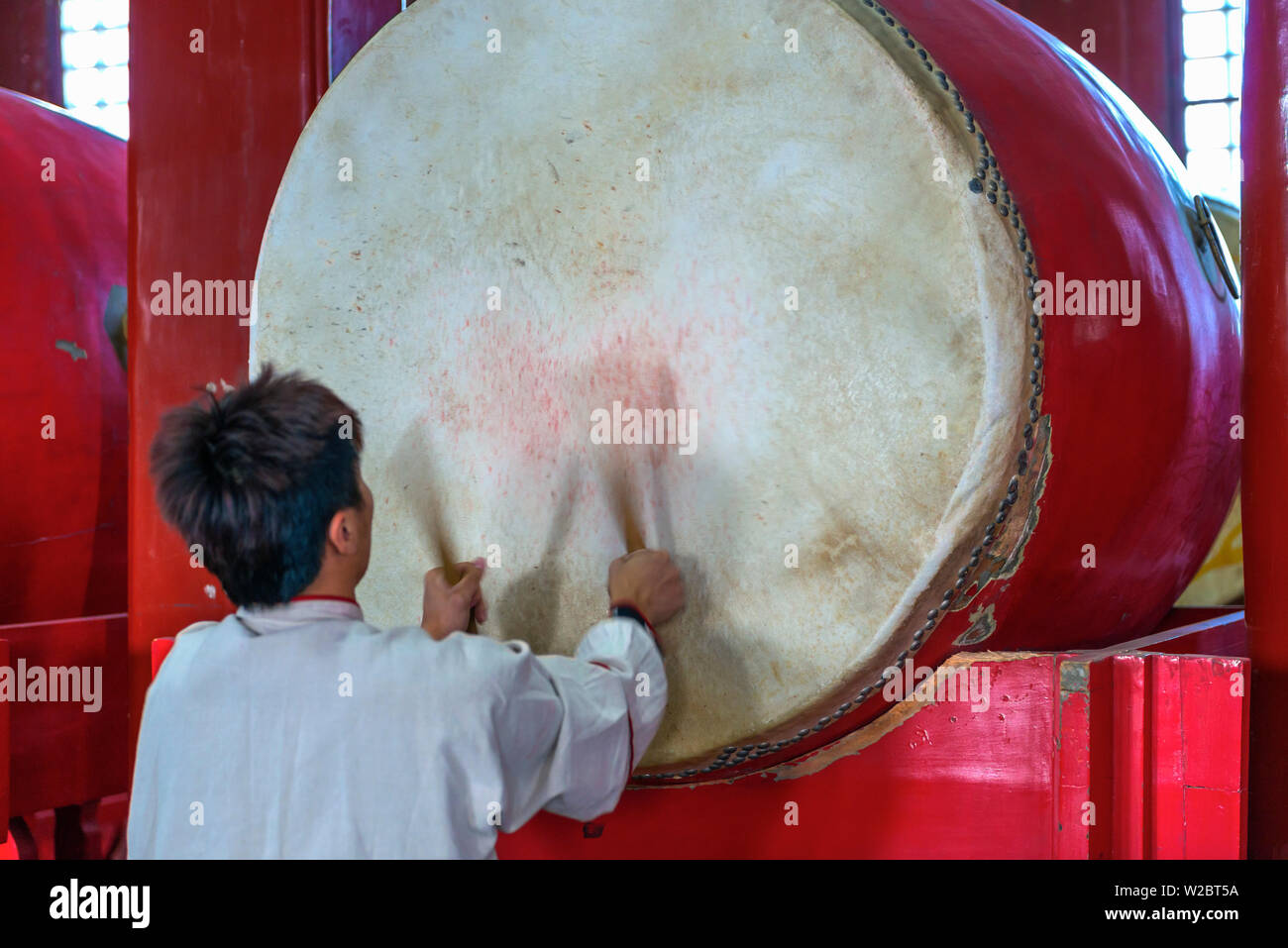 Drum tower gulou beijing china asia hi-res stock photography and images ...