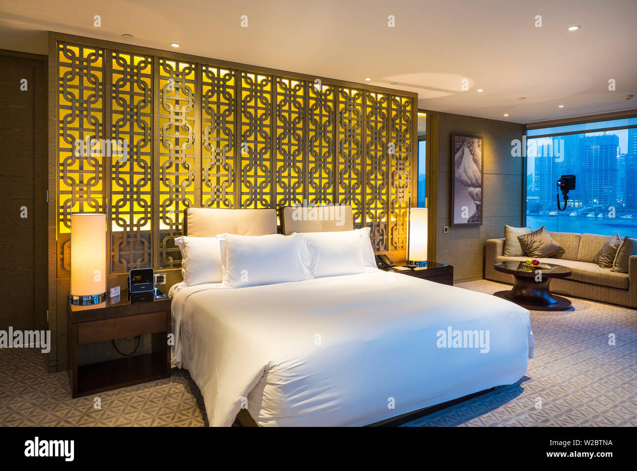 Banyan Tree on the Bund Hotel, Shanghai, China Stock Photo - Alamy