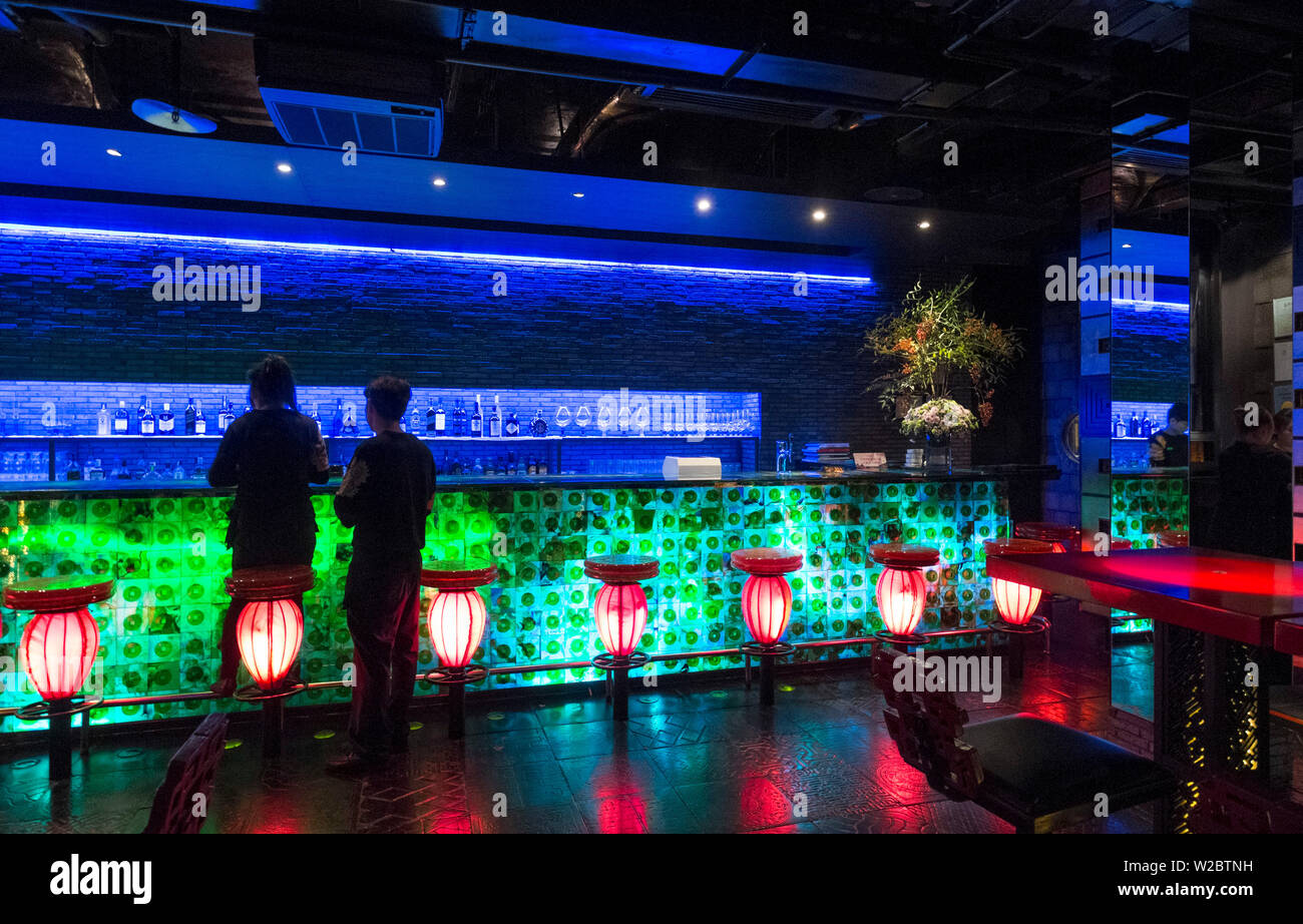 Tmsk xintiandi shanghai china hi-res stock photography and images - Alamy