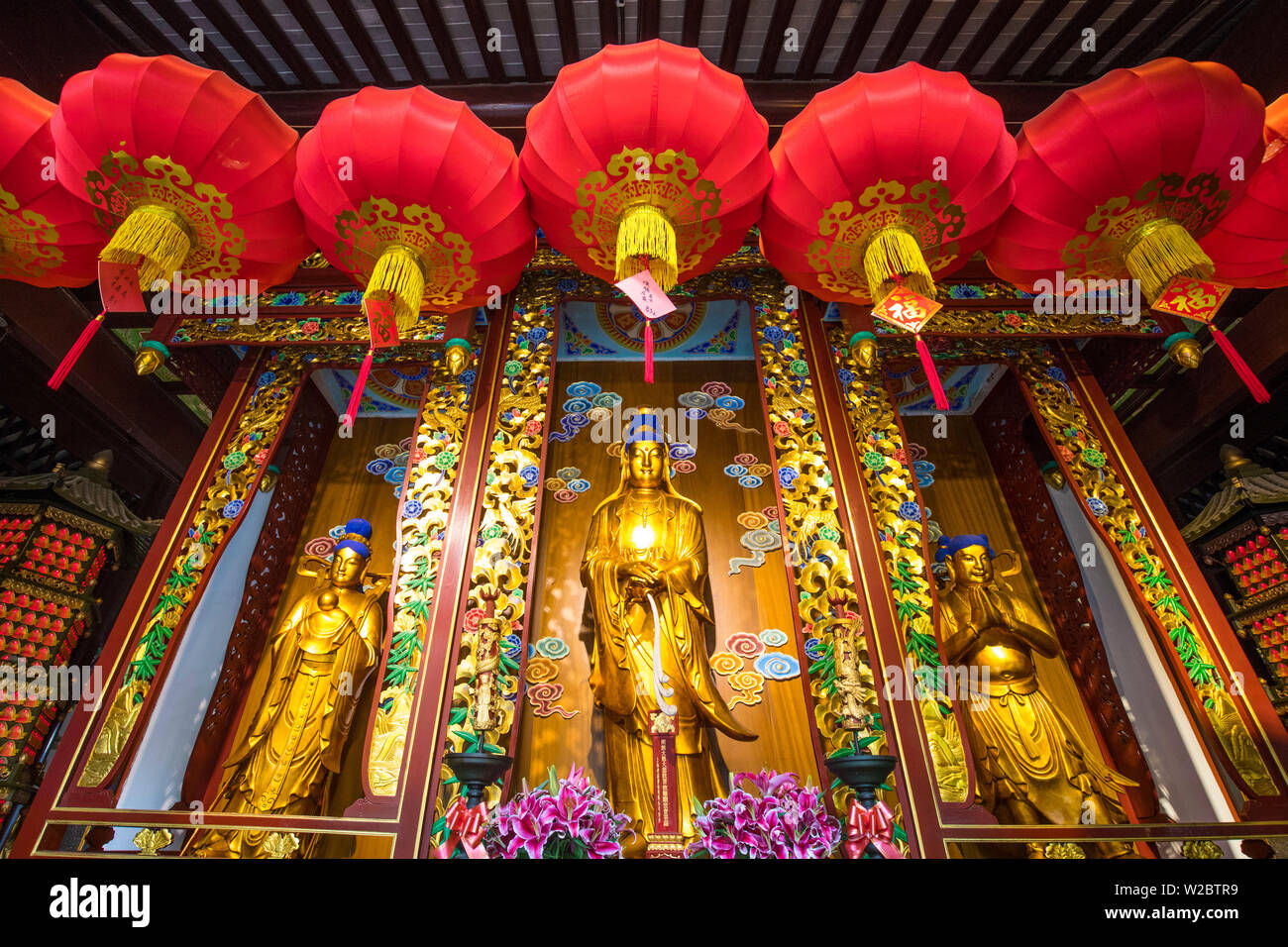 Chen xiang monastery hi-res stock photography and images - Alamy