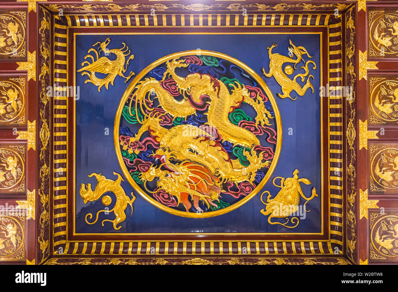 Asian ceiling hi-res stock photography and images - Alamy