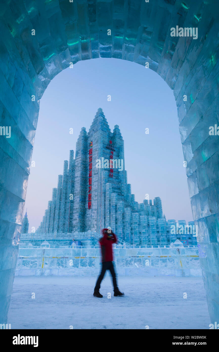 Spectacular ice sculptures at the Harbin Ice and Snow Festival in ...