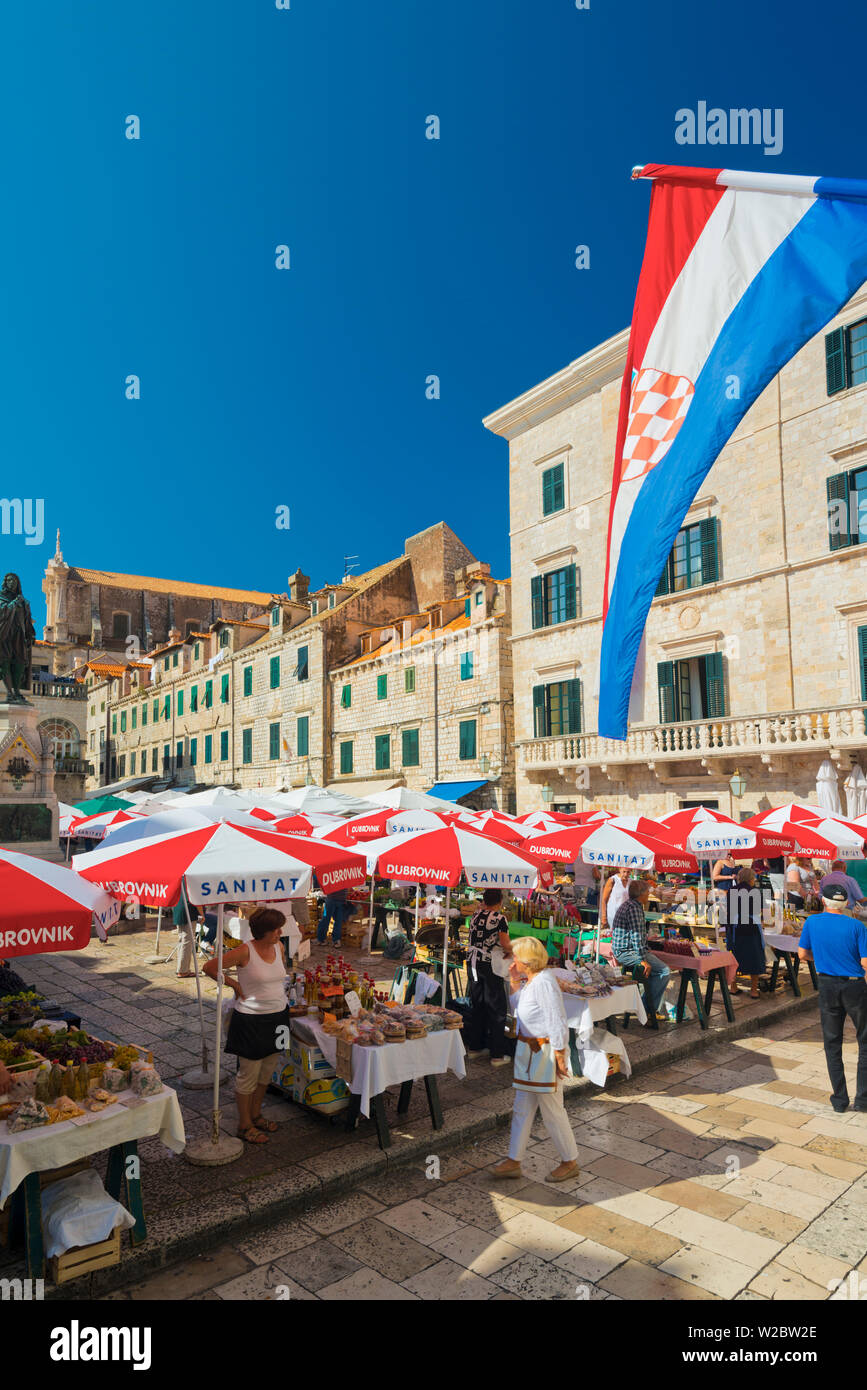 Croatia, Dalmatia, Dubrovnik, Gundulic Square Market Stock Photo - Alamy