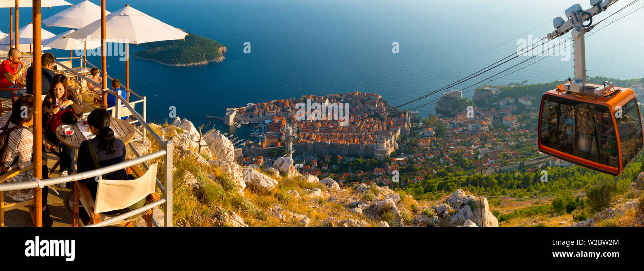 Old elevated tramway hi-res stock photography and images - Alamy