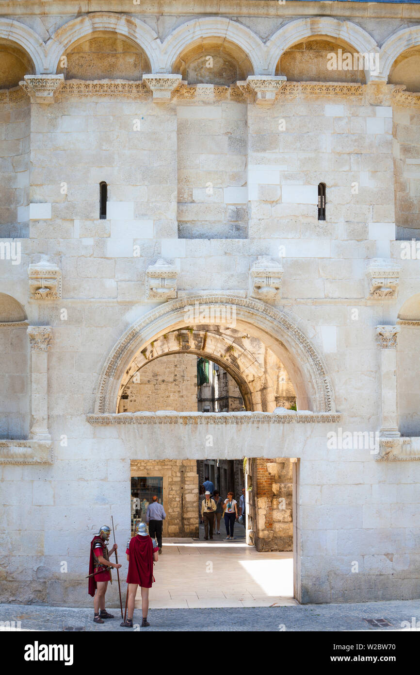 The Goldern Gate, Stari Grad (Old Town), Split, Dalmatia, Croatia Stock ...
