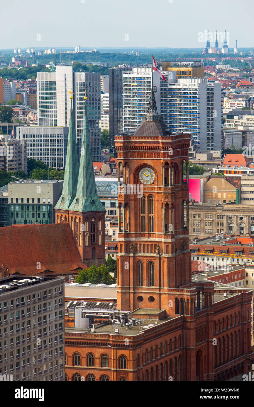 Rotes rathaus red town hall hi-res stock photography and images - Alamy