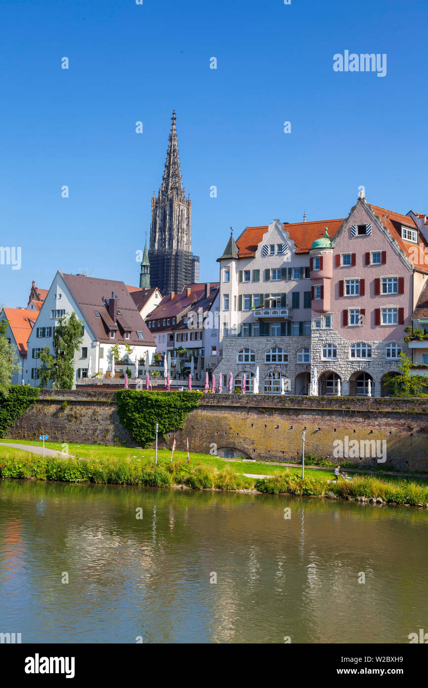 Old Town Ulm & The River Danube, Ulm, Baden-Wurttemberg, Germany Stock ...