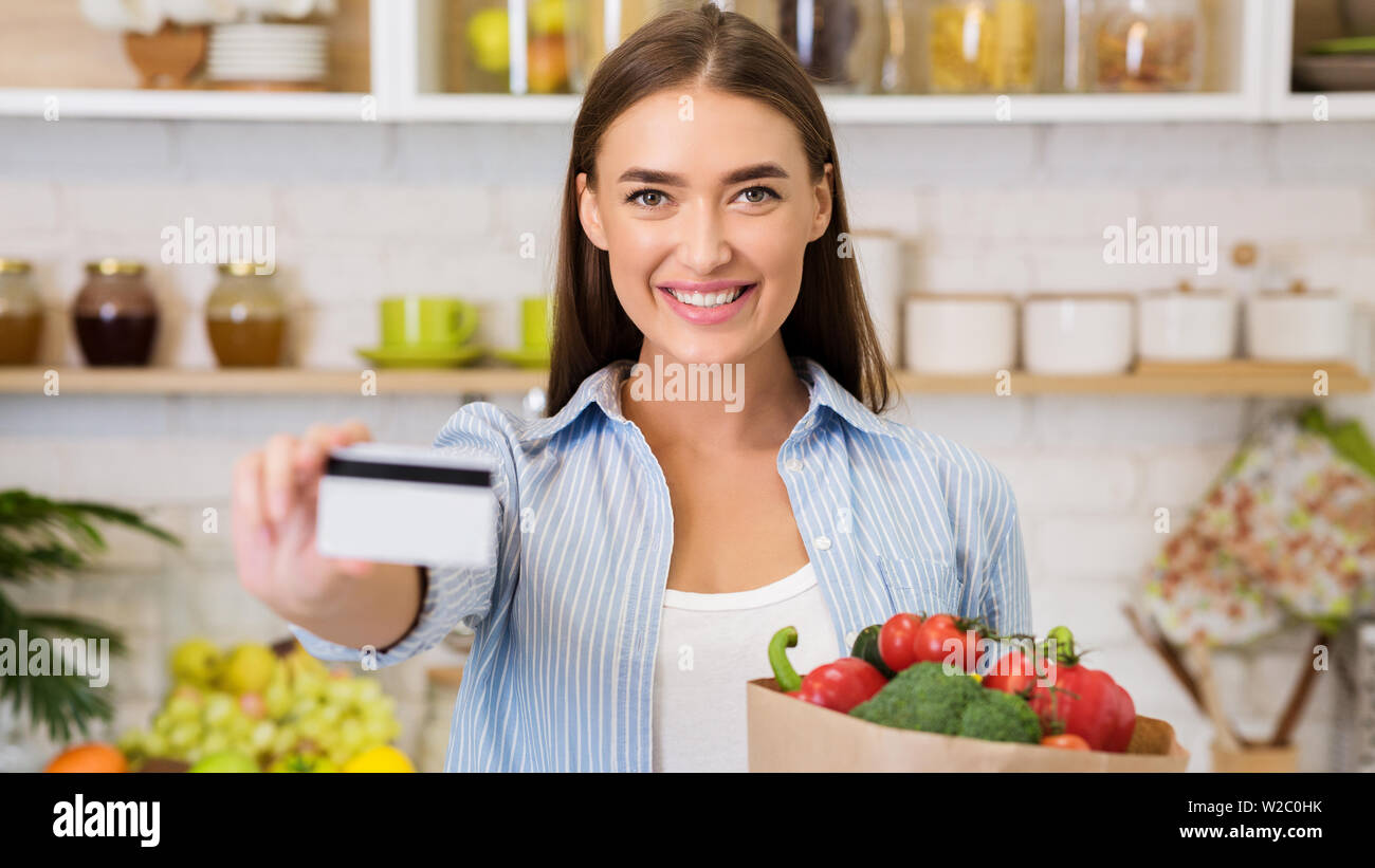Healthy grocery bag hi-res stock photography and images - Alamy