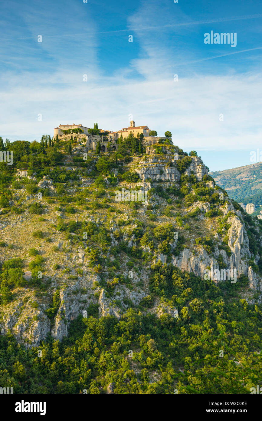 Gourdon, Alpes-Maritimes, Provence-Alpes-Cote D'Azur, French Riviera ...