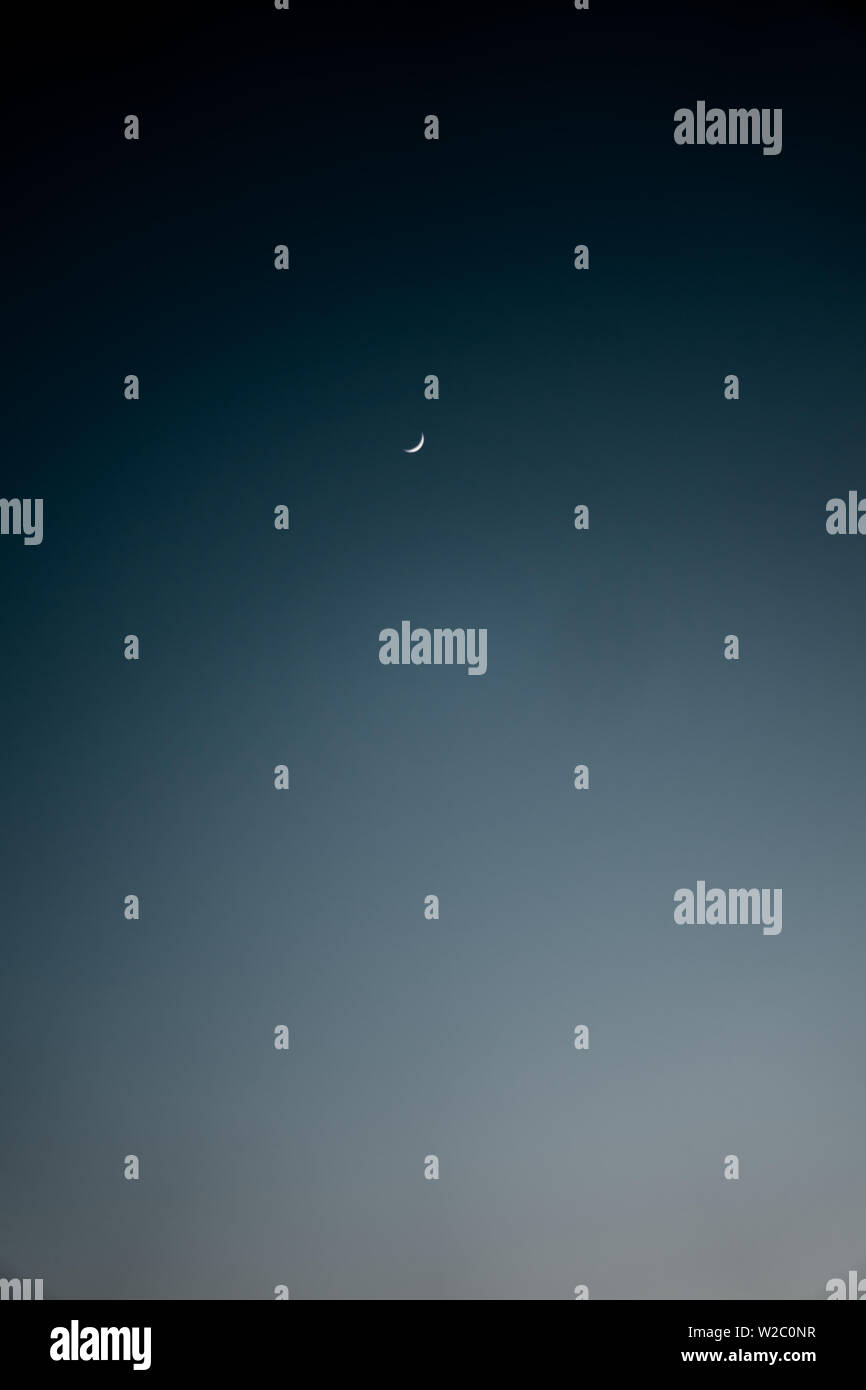 Gradient moon hi-res stock photography and images - Alamy