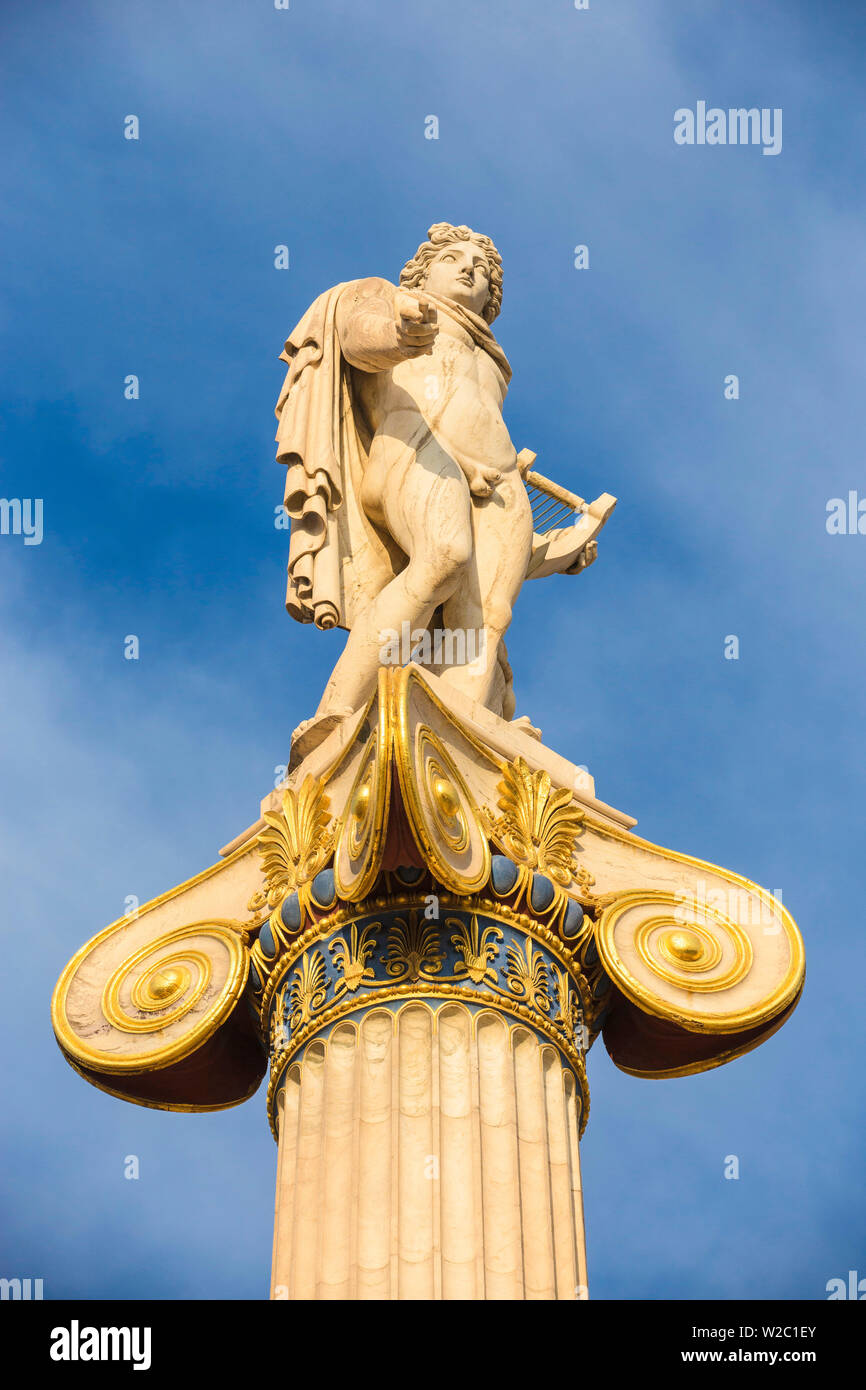 Statue of appolo hi-res stock photography and images - Alamy