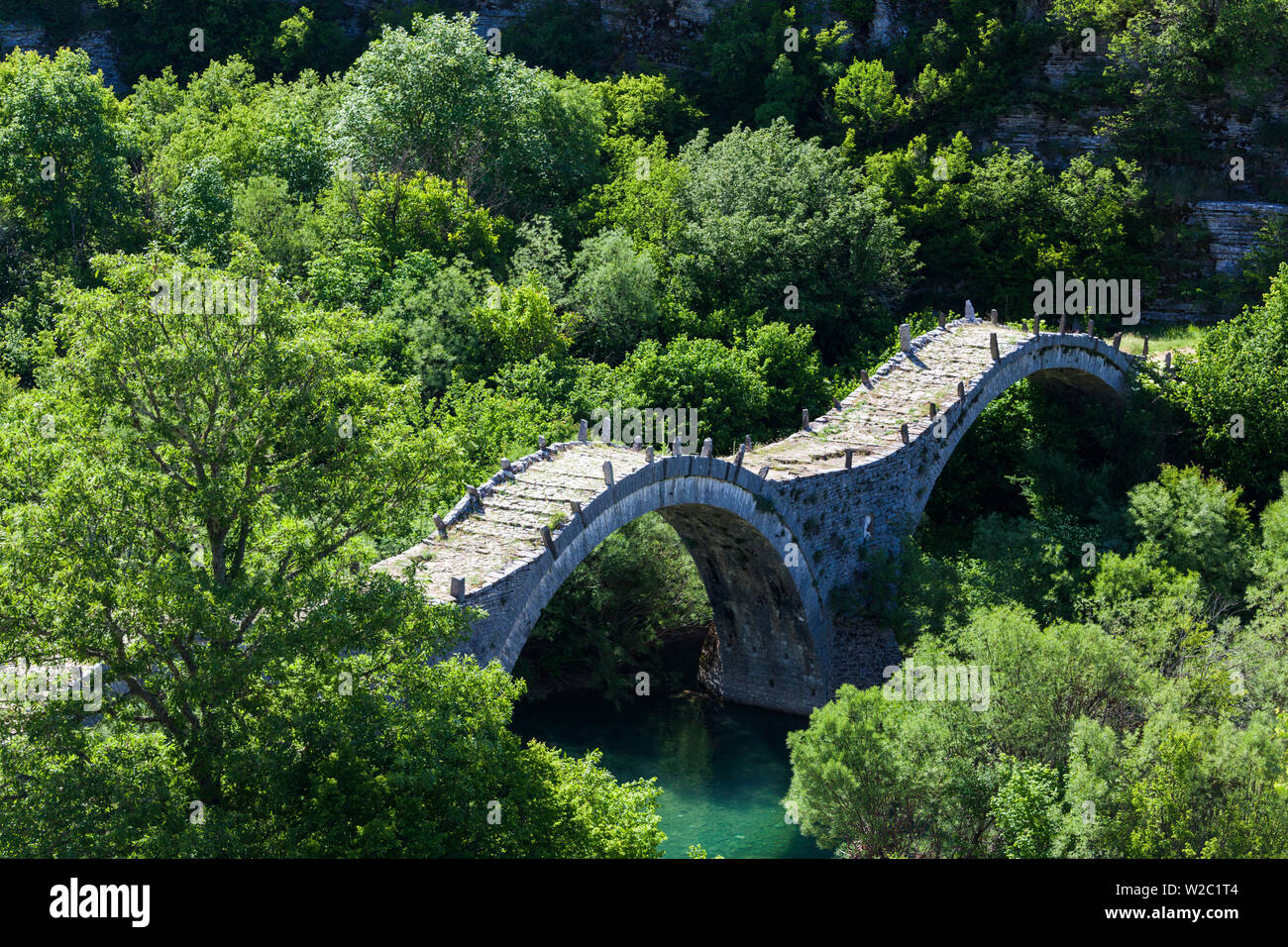 Bridge greece hi-res stock photography and images - Alamy