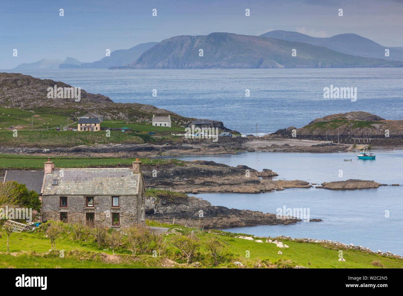 Beara peninsula ireland hi-res stock photography and images - Alamy