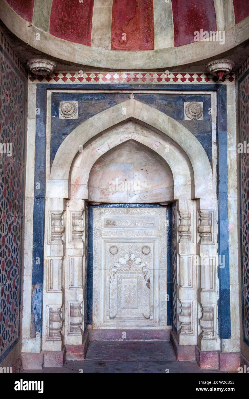 India, Delhi, Purana Quila - Old Fort, Qila-e-Kutiha mosque built by ...