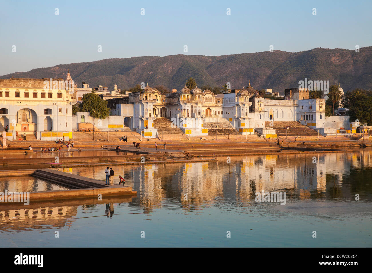 India, Rajasthan, Pushkar, Pushkar Lake and bathing ghats Stock Photo ...