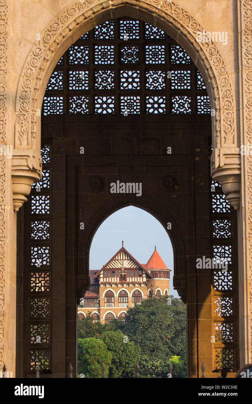 Indian gate hi-res stock photography and images - Alamy