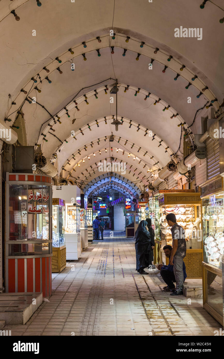 Iran, Central Iran, Yazd, town bazaar interior Stock Photo - Alamy