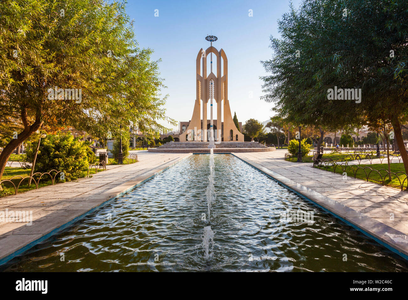 Iran, Southeastern Iran, Kerman, End to End Bazaar, Tohid Square Stock ...