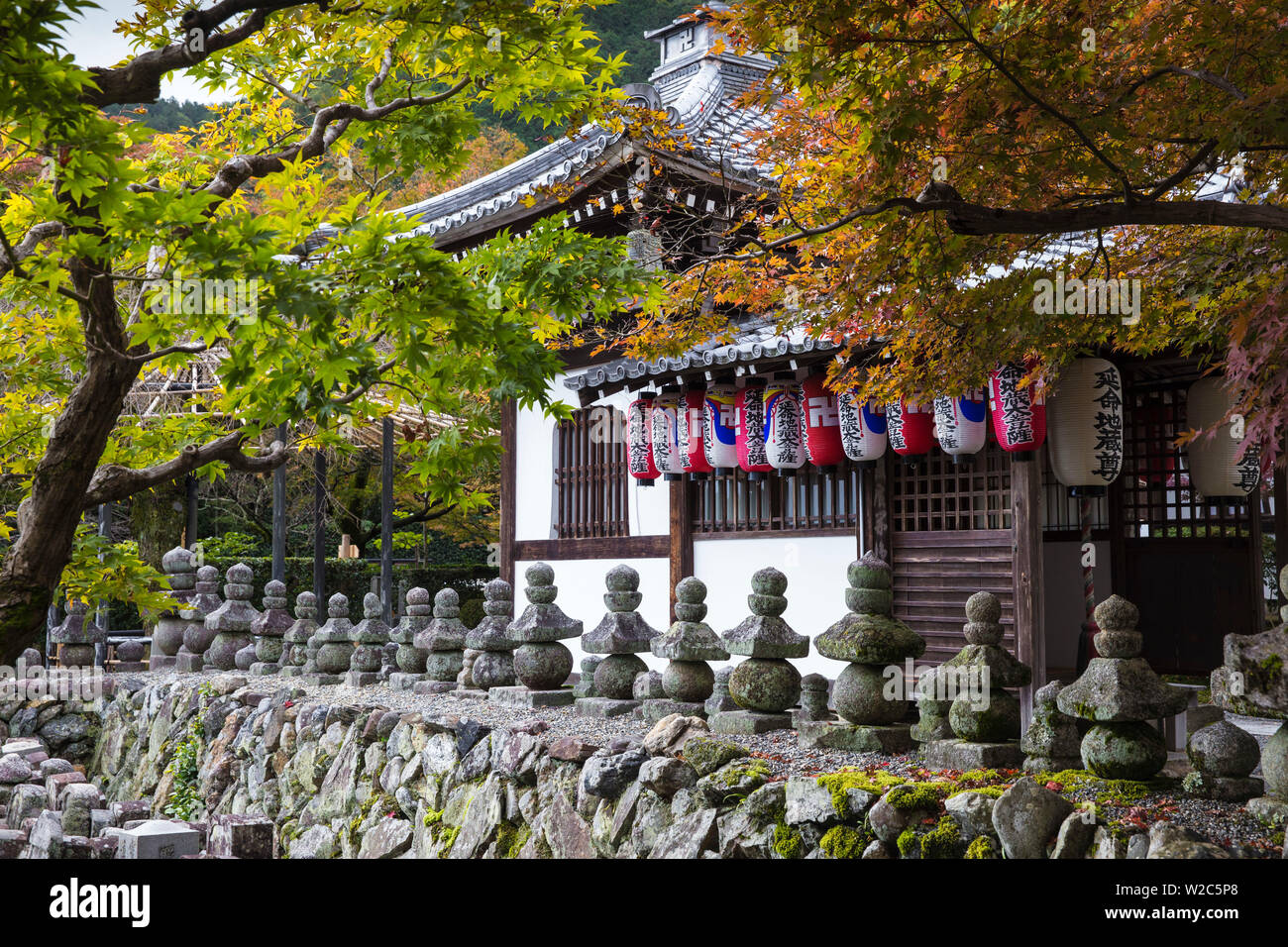 Japan, Kyoto, Arashiyama, Adashino Nenbutsu-Ji Temple Stock Photo - Alamy