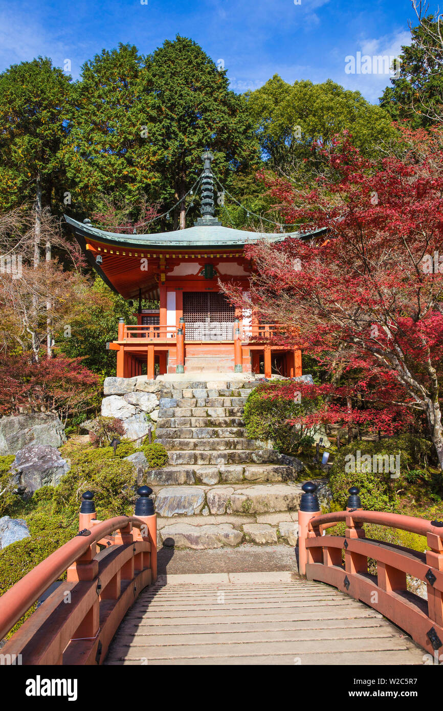 Daigoji bridge hi-res stock photography and images - Alamy