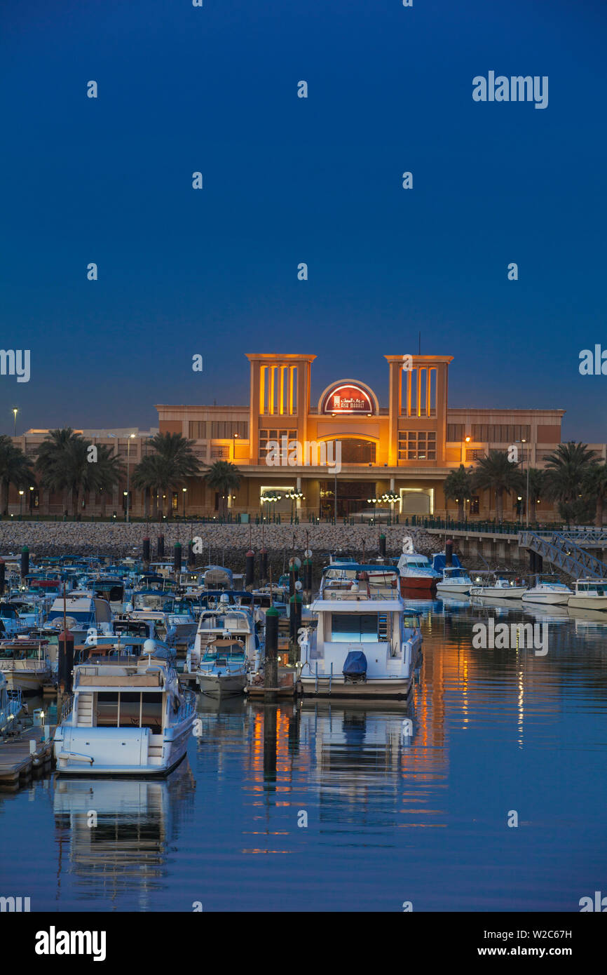 Sharq mall hi-res stock photography and images - Alamy