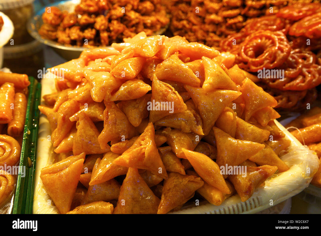 Moroccan pastry hi-res stock photography and images - Alamy