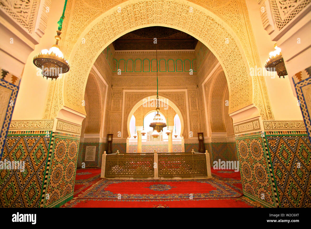 Islamic burial hi-res stock photography and images - Alamy