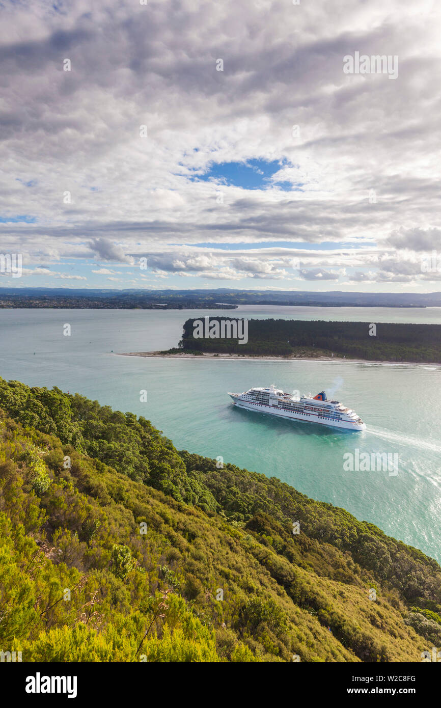 Mt manganui new zealand hi-res stock photography and images - Alamy