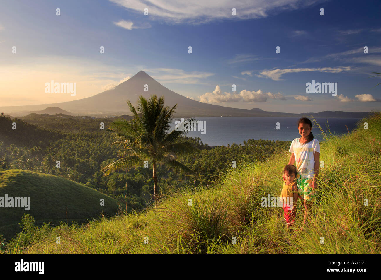 Philippines, Southeastern Luzon, Bicol, Mayon Volcano Stock Photo - Alamy