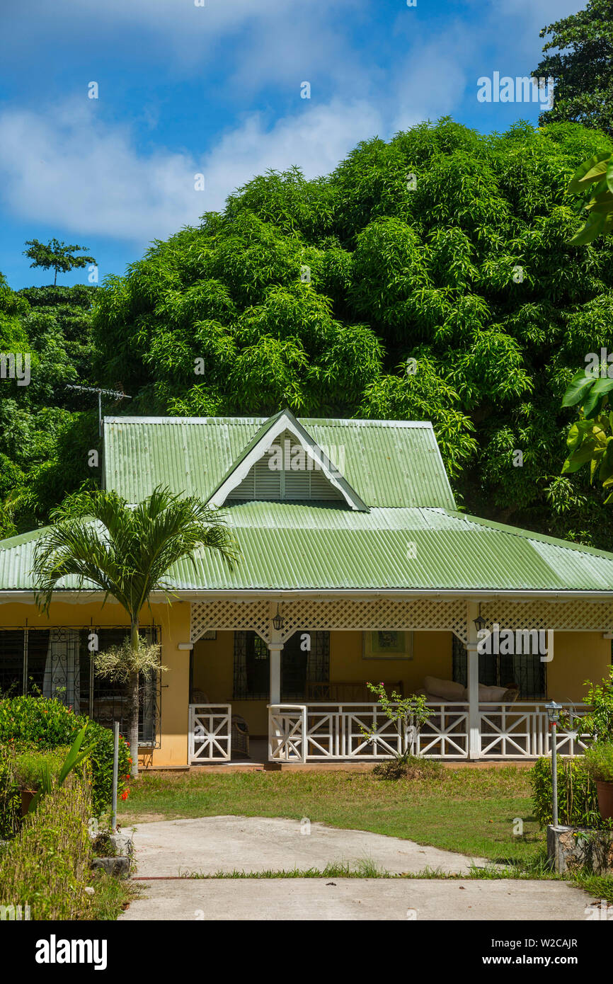 Creole house hi-res stock photography and images - Alamy