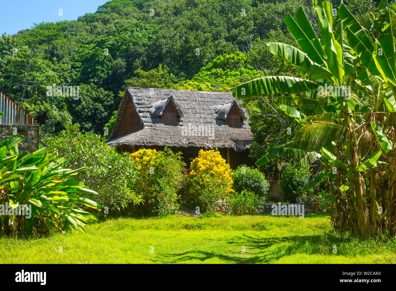 Typical Creole house, La Digue, Seychelles Stock Photo - Alamy