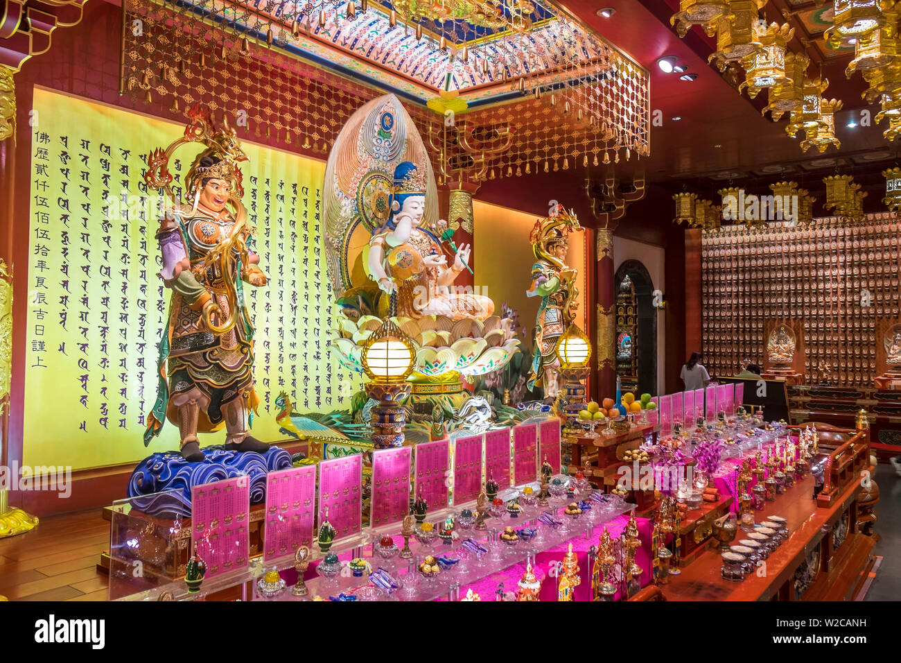 Buddha Tooth Relic Temple, Chinatown, Singapore Stock Photo - Alamy