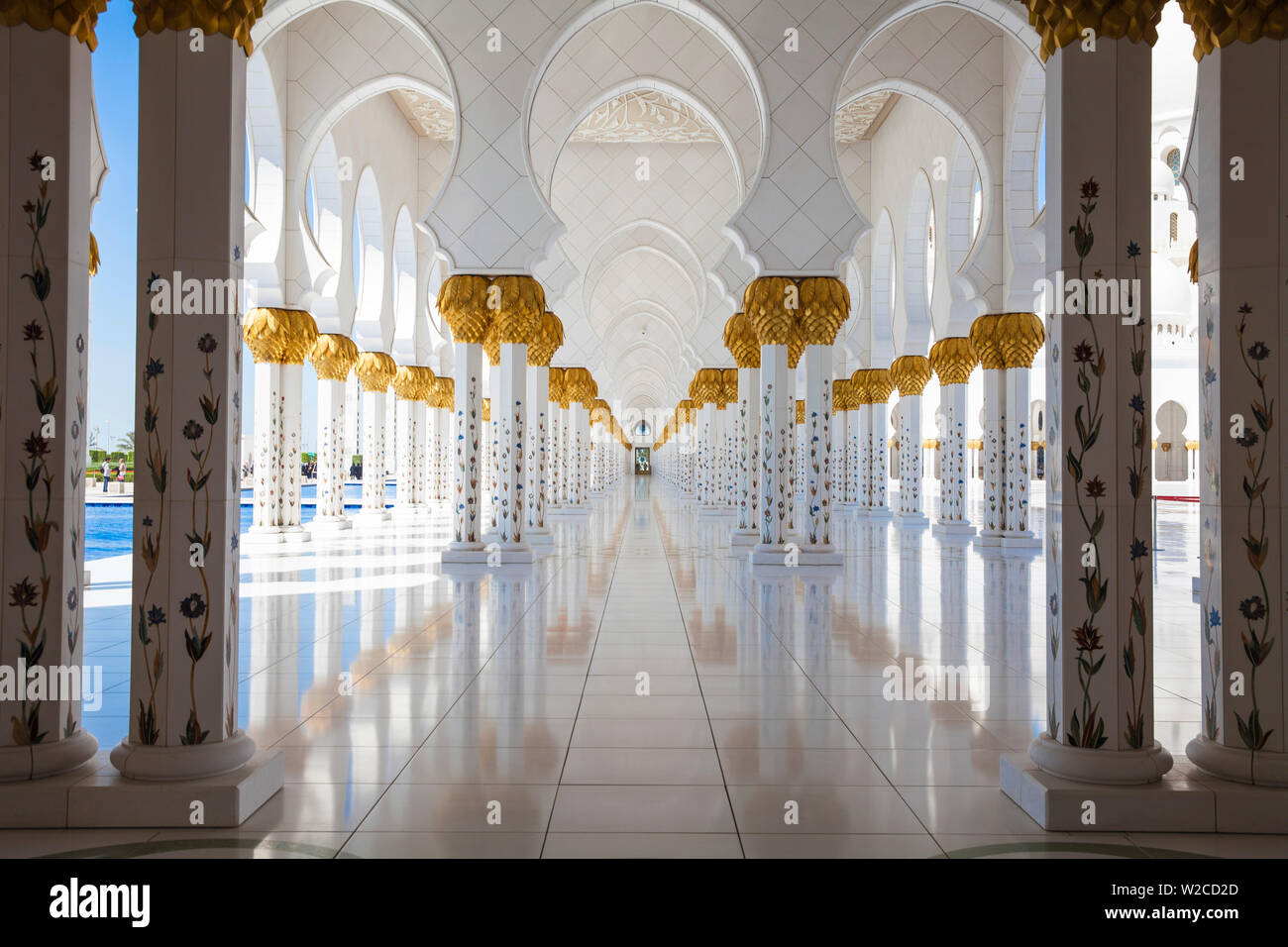 Mosque column hi-res stock photography and images - Alamy
