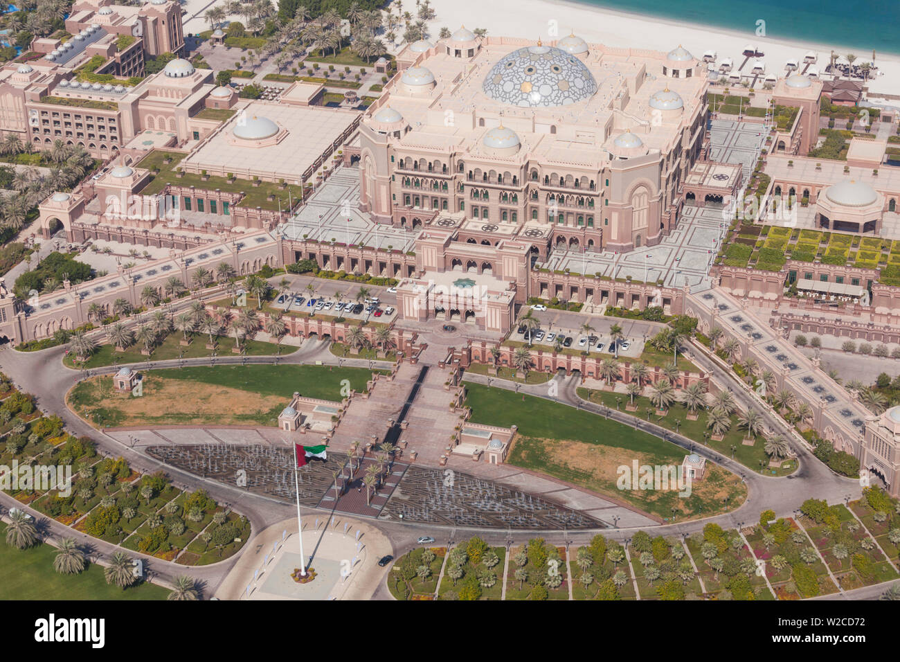 UAE, Abu Dhabi, Emirates Palace Hotel, aerial view Stock Photo - Alamy