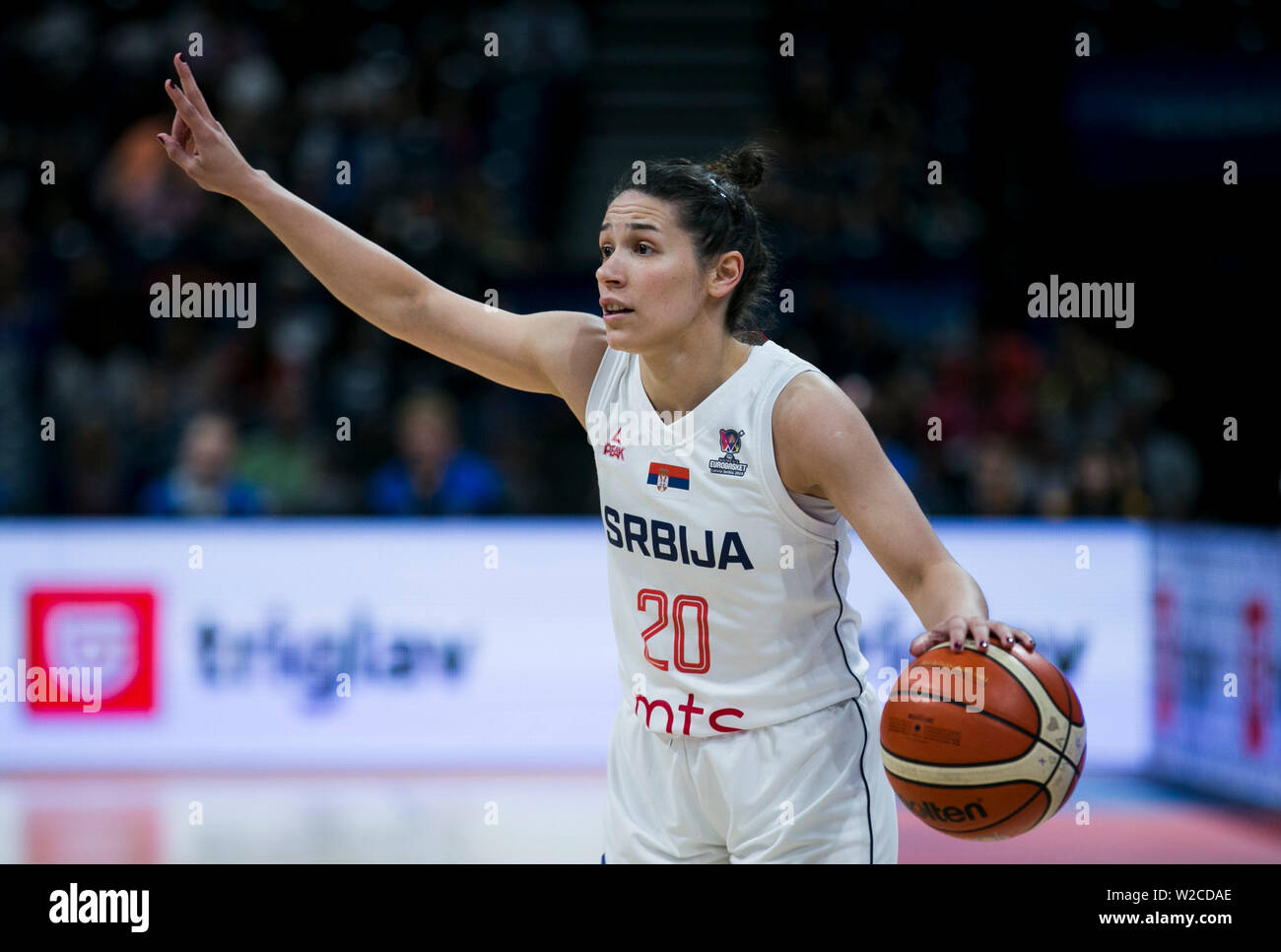 Third gestures hi-res stock photography and images - Alamy