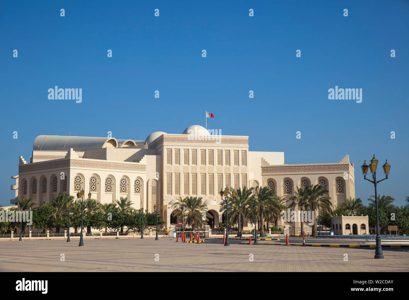 Bahrain National Library and Al Fateh Grand Mosque in Manama. Manama ...