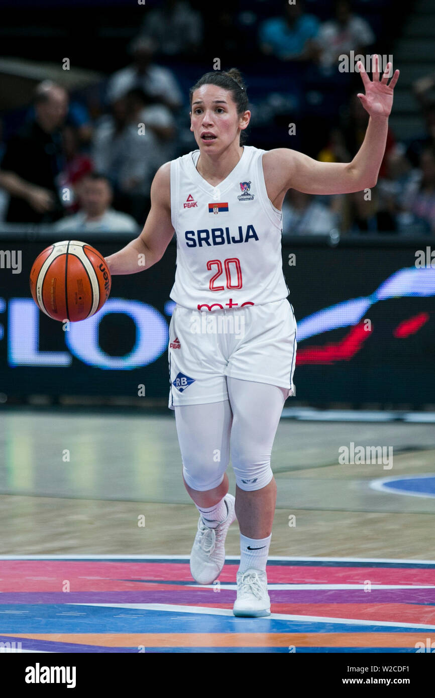 Third gestures hi-res stock photography and images - Alamy