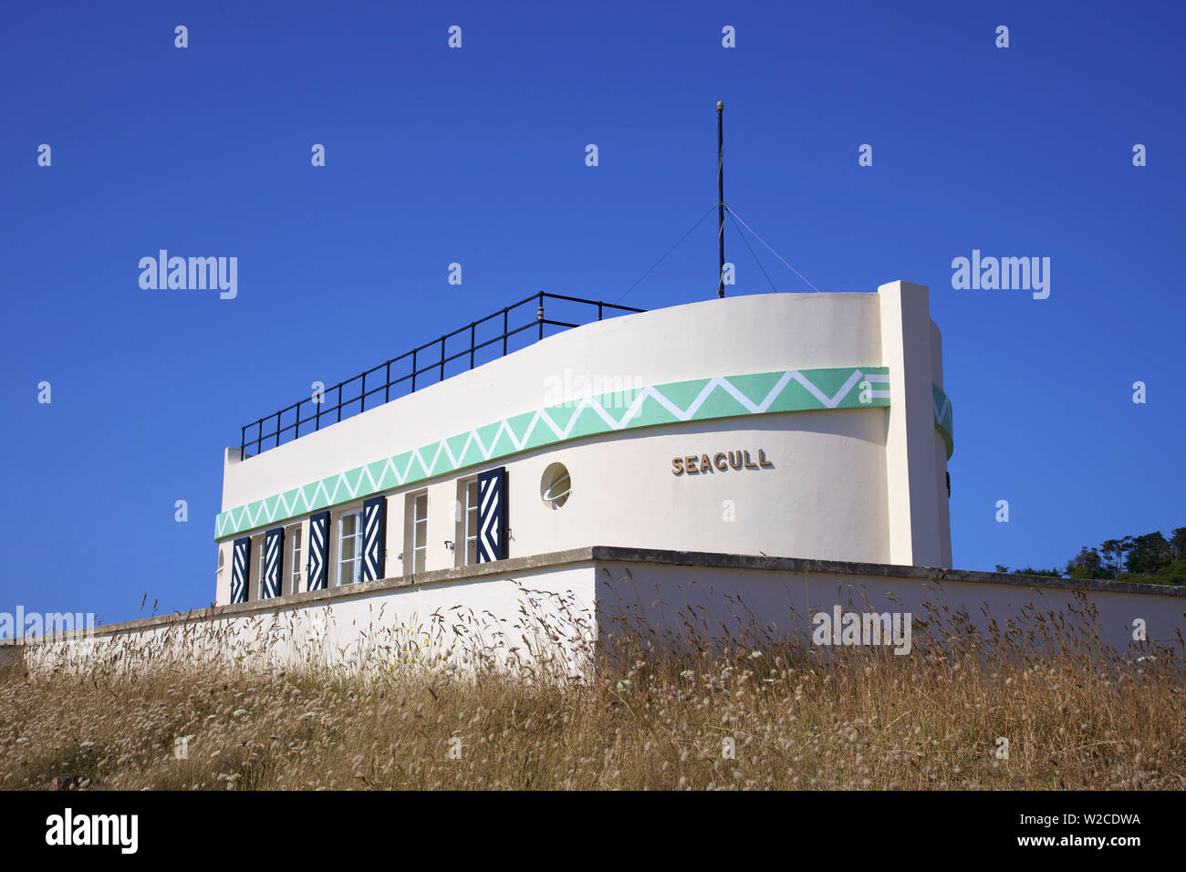 Boat shaped hi-res stock photography and images - Alamy