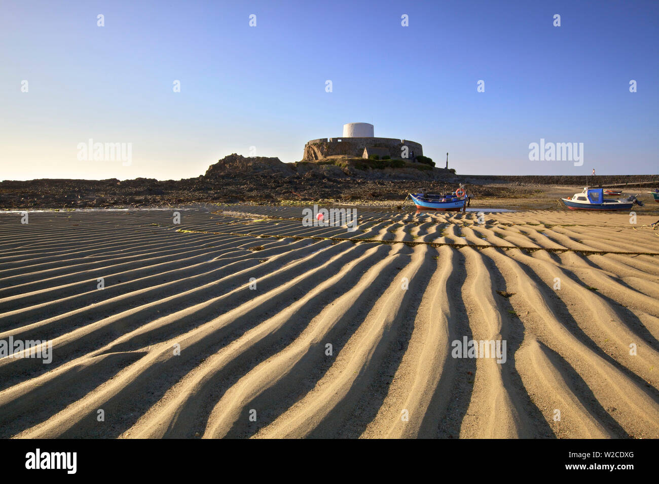 Fort Grey, Rocquaine Bay, Guernsey, Channel Islands Stock Photo - Alamy