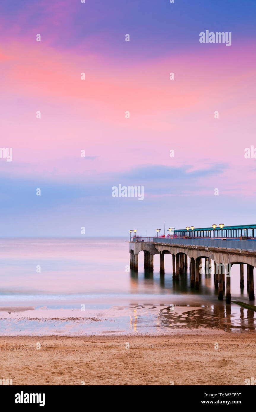 Boscombe pier hi-res stock photography and images - Alamy
