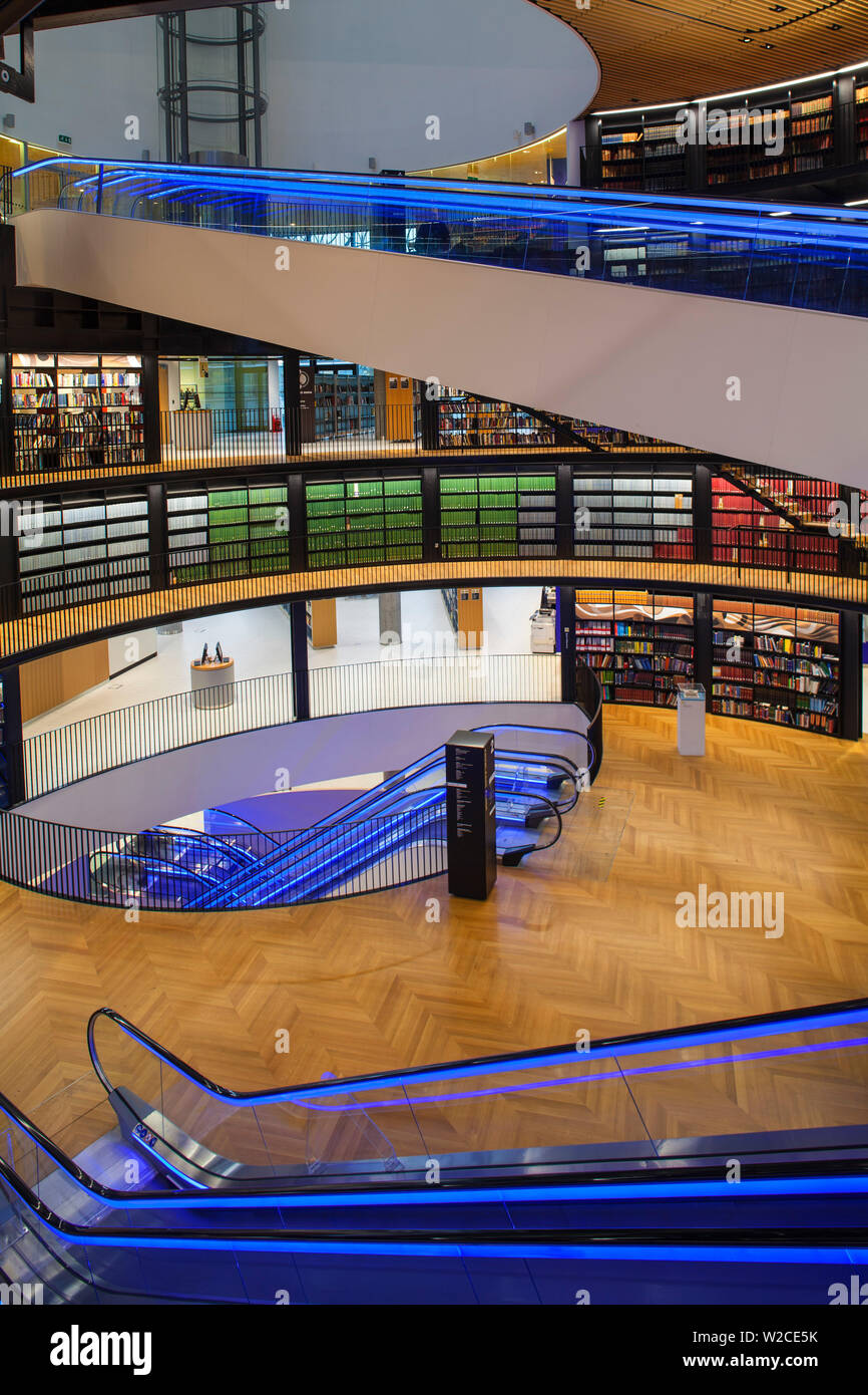 Interior british library hi-res stock photography and images - Alamy