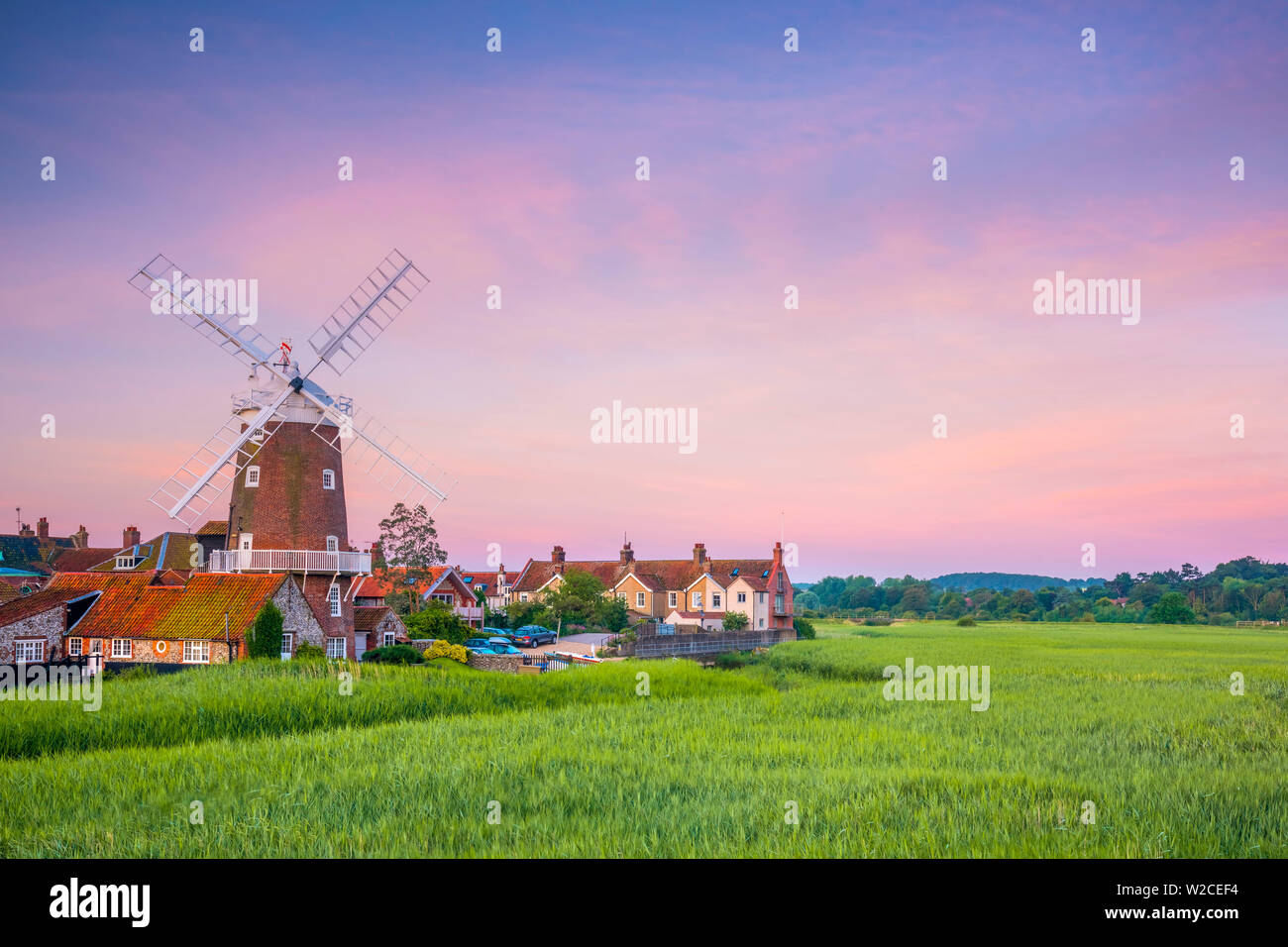 UK, England, Norfolk, North Norfolk, Cley-next-the-Sea, Cley Windmill ...