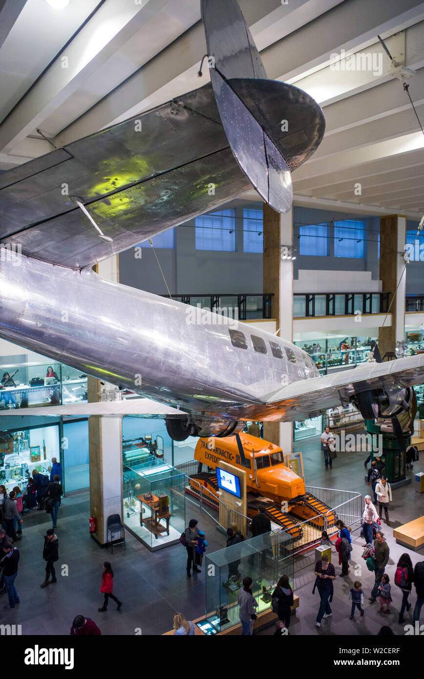 The science museum at south kensington in london hi-res stock ... The science museum at south kensington in london hi-res stock ...