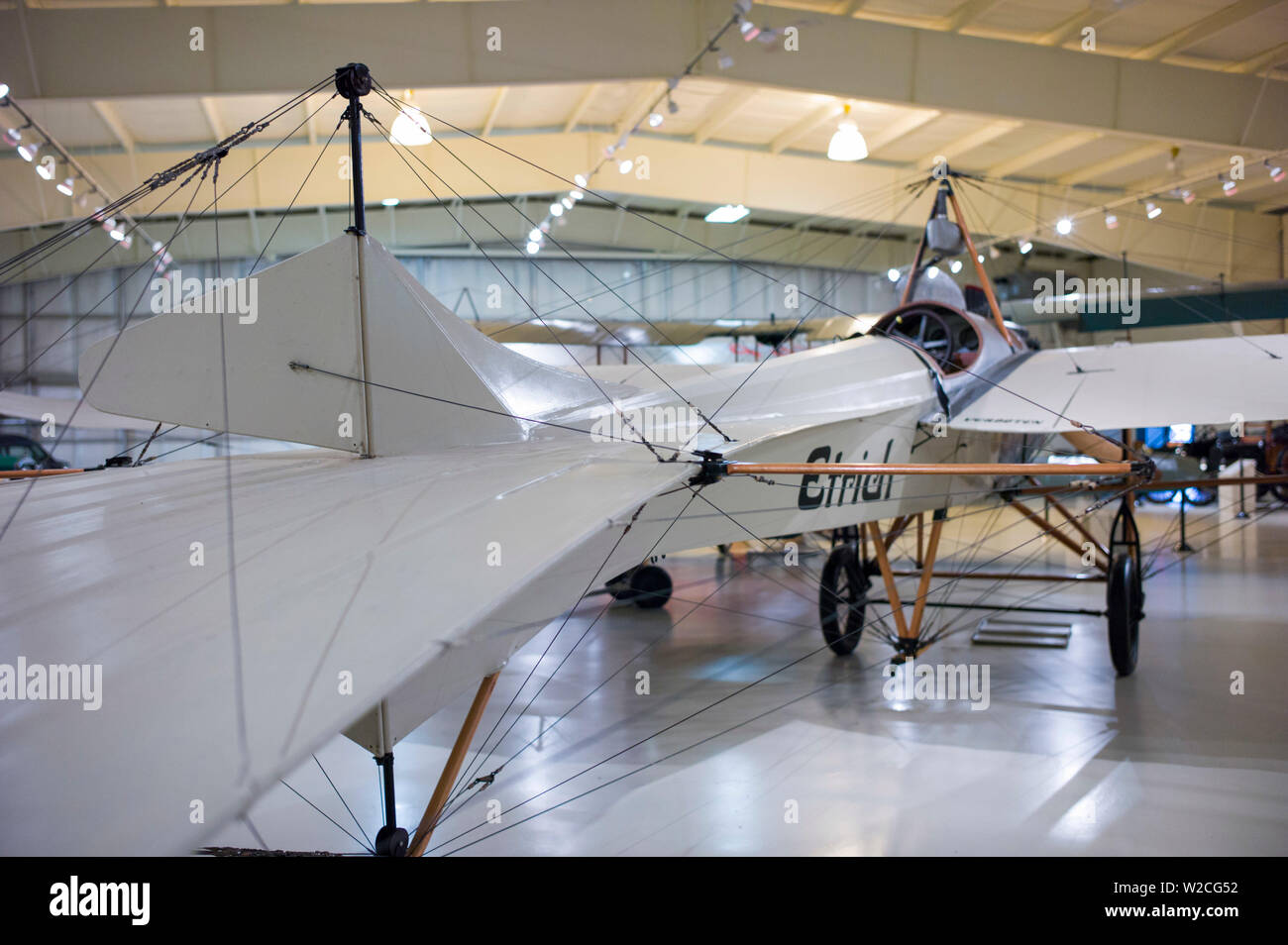 Owls head transportation museum hi-res stock photography and images - Alamy