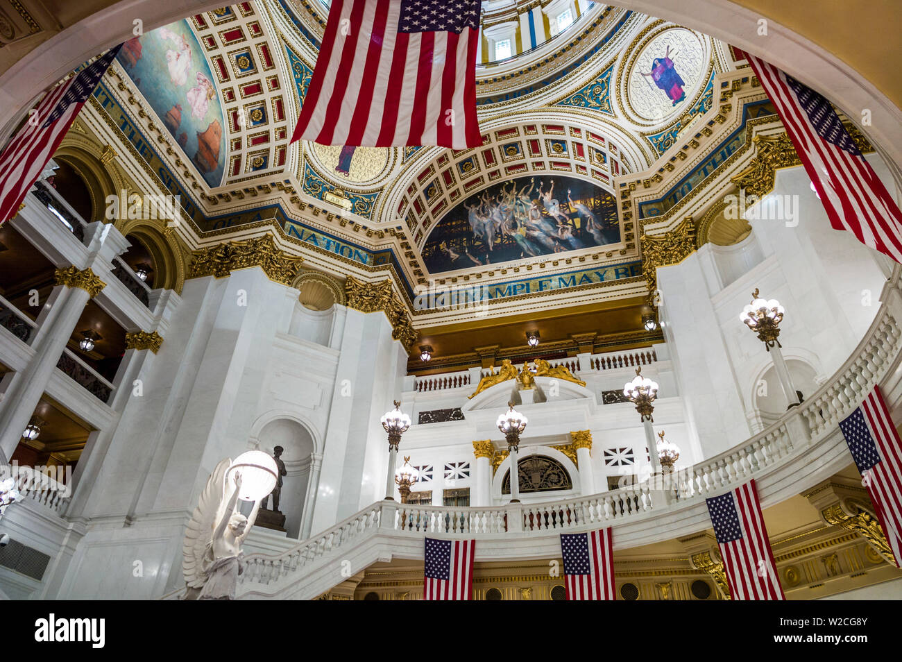 Pennsylvania capitol harrisburg interior hi-res stock photography and ...