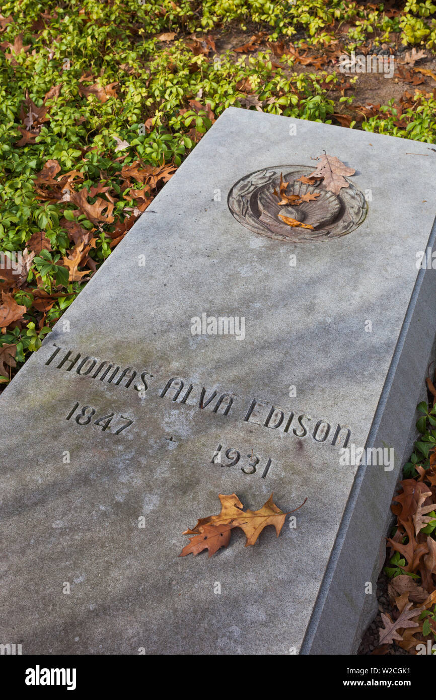 Grave of thomas edison hi-res stock photography and images - Alamy