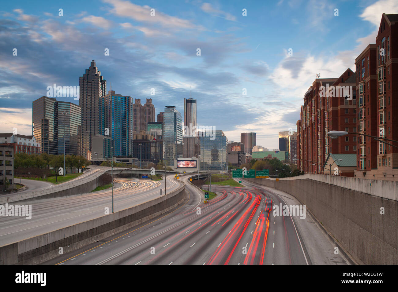 Downtown atlanta buildings hi-res stock photography and images - Alamy