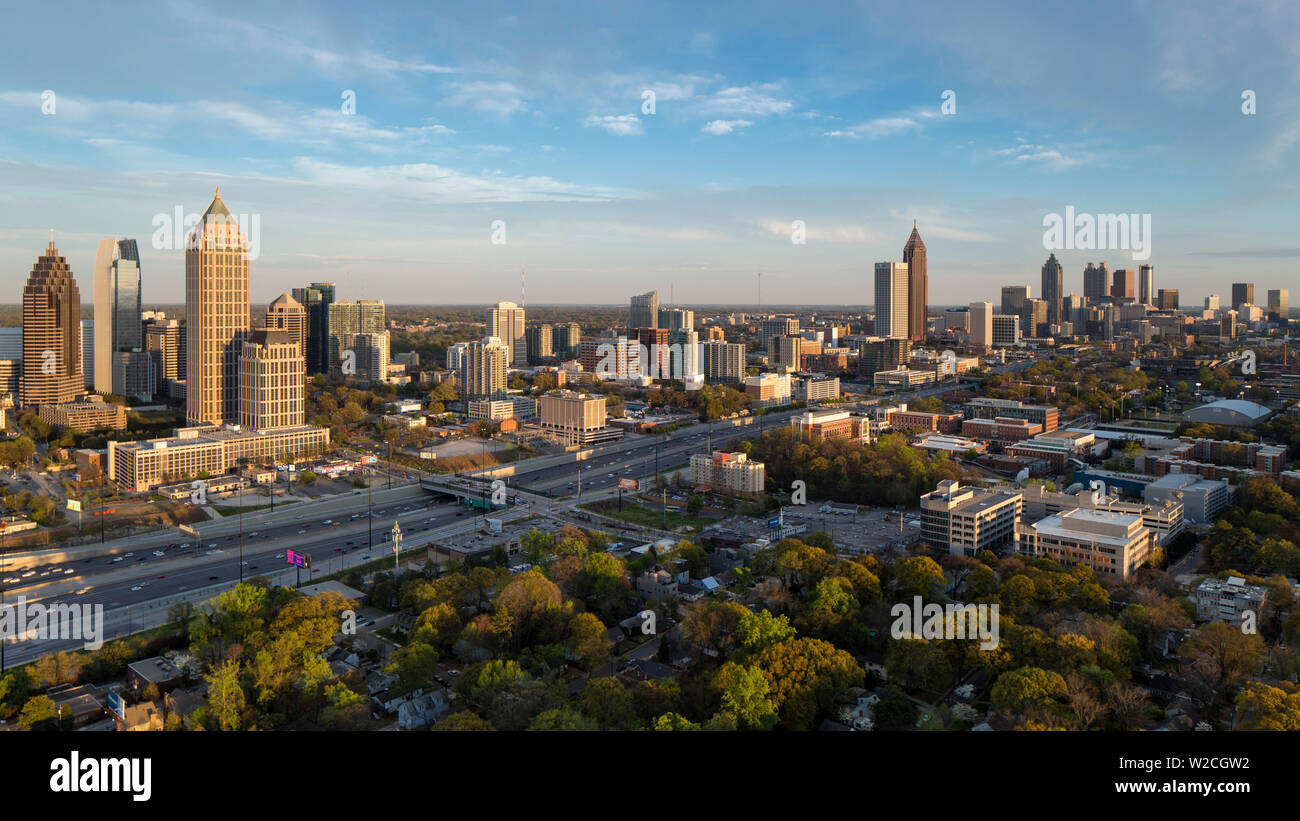 Elevated view over Interstate 85 passing the Atlanta skyline, Atlanta ...