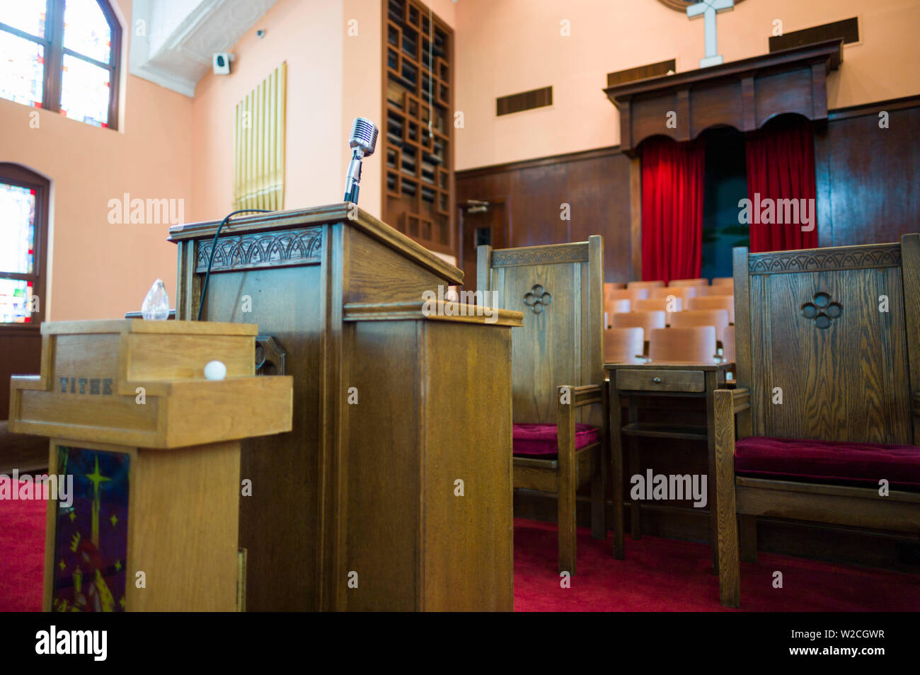 City church 1960s hi-res stock photography and images - Alamy