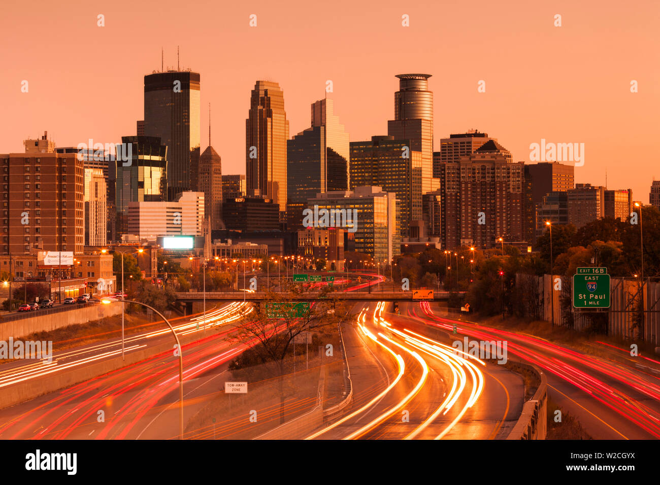 USA, Minnesota, Minneapolis, city skyline from interstate highway I-35W ...